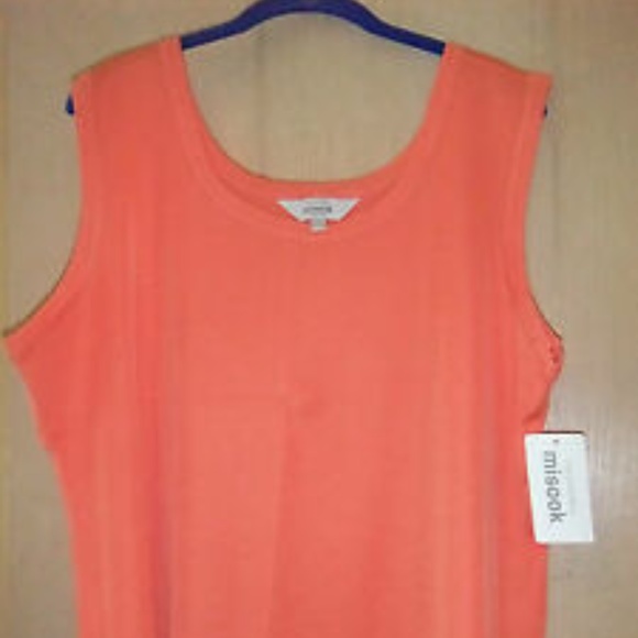 Misook | Tops | Nwt Misook Classic Scoop Neck Tank 2x Coral Wardrobe ...